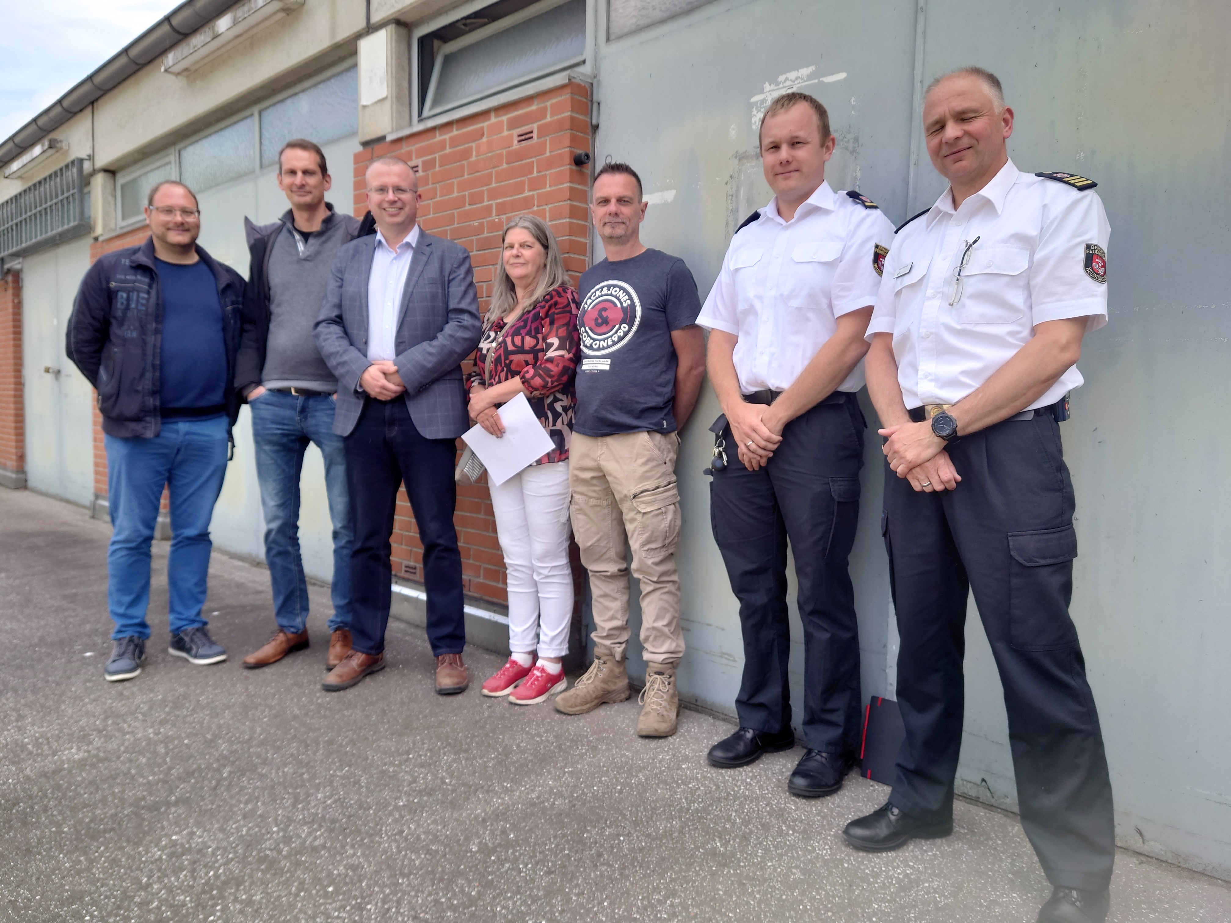 Besuch im Gefahrenabwehrzentrum Neumünster › SPD Kreis Plön
