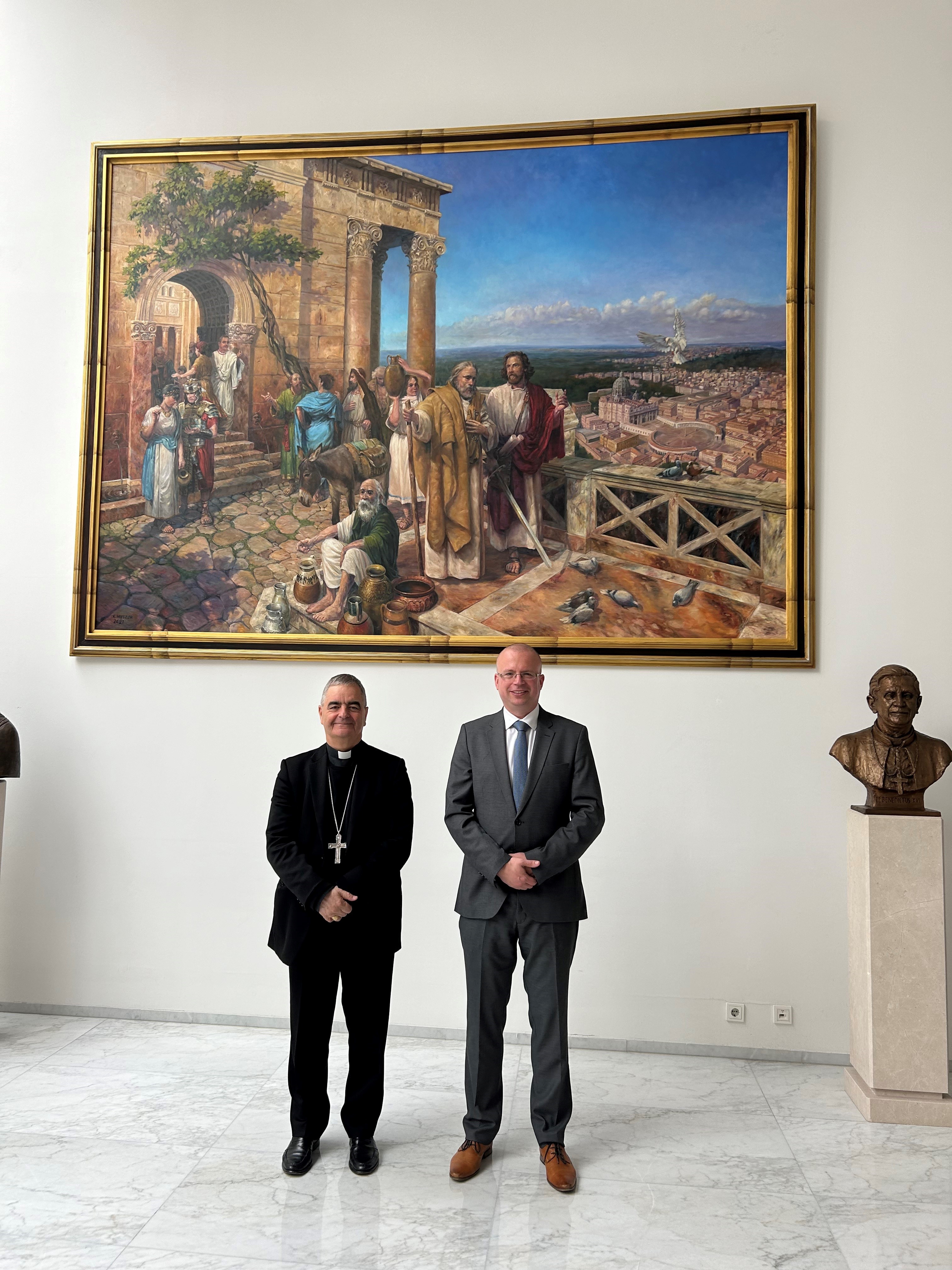 Gespräch mit dem Apostolischen Nuntius in Berlin Erzbischof Dr. Nikola ...